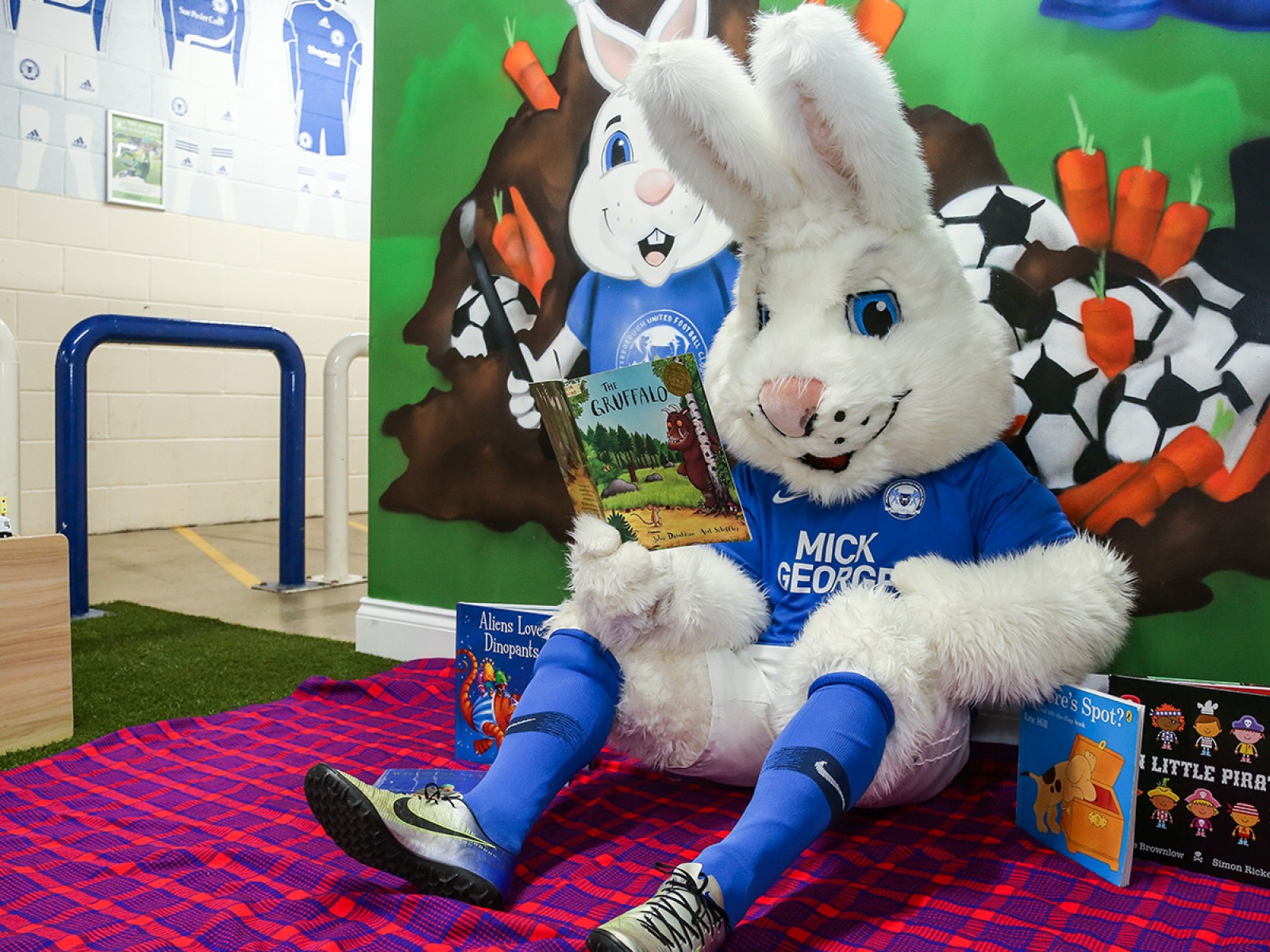 Peter's Burrow | Peterborough United - The Posh
