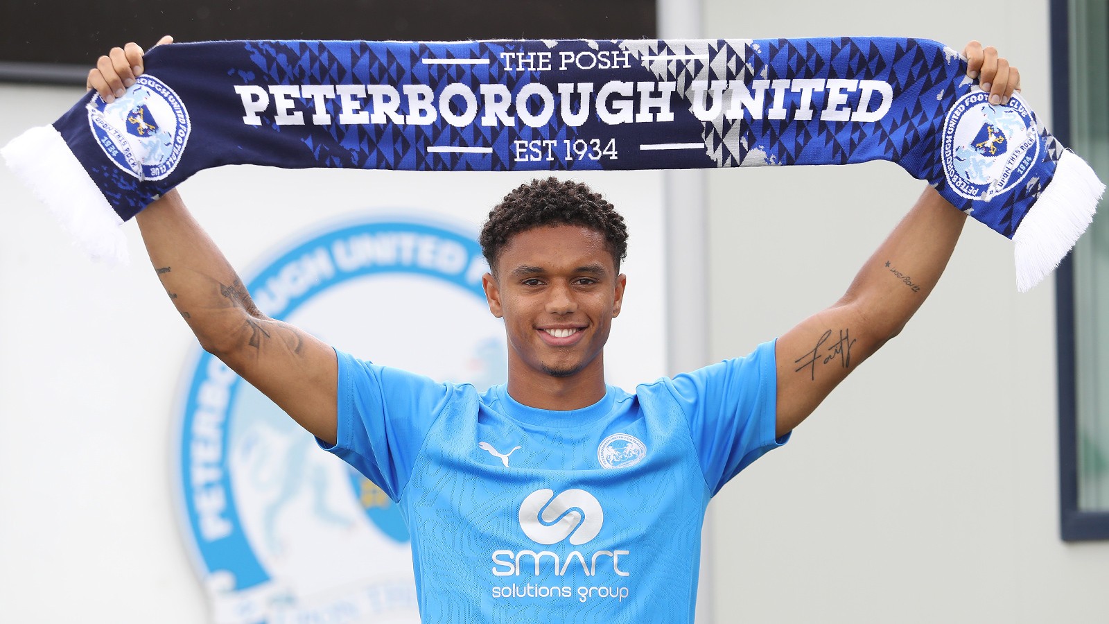 Adebisi Puts Pen To Paper | Peterborough United - The Posh