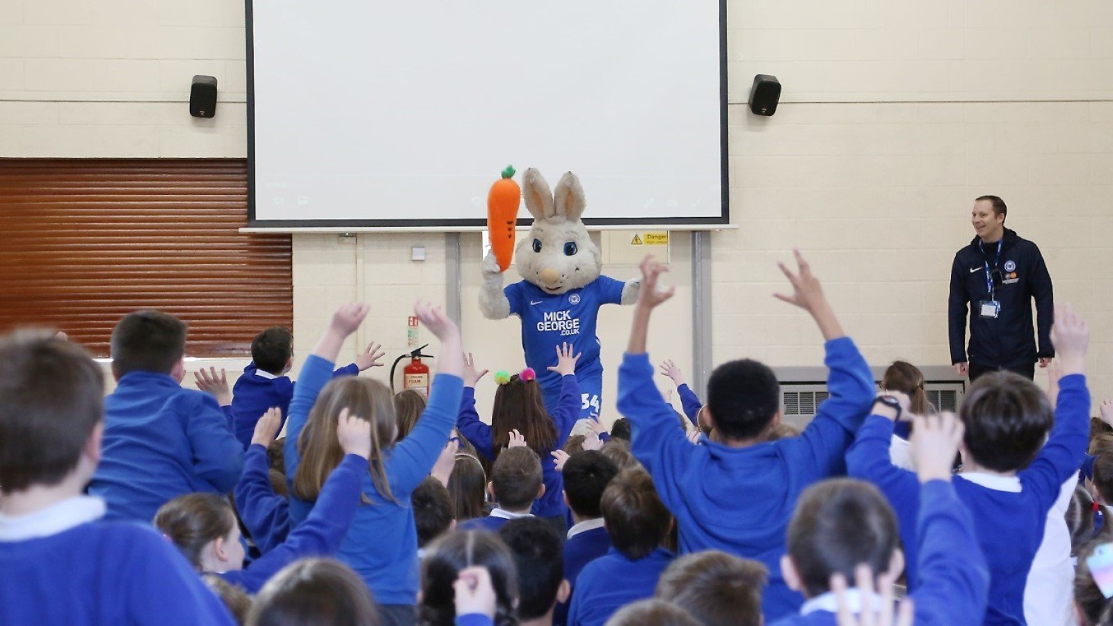 Posh Visit Thurlby Primary School | Peterborough United - The Posh